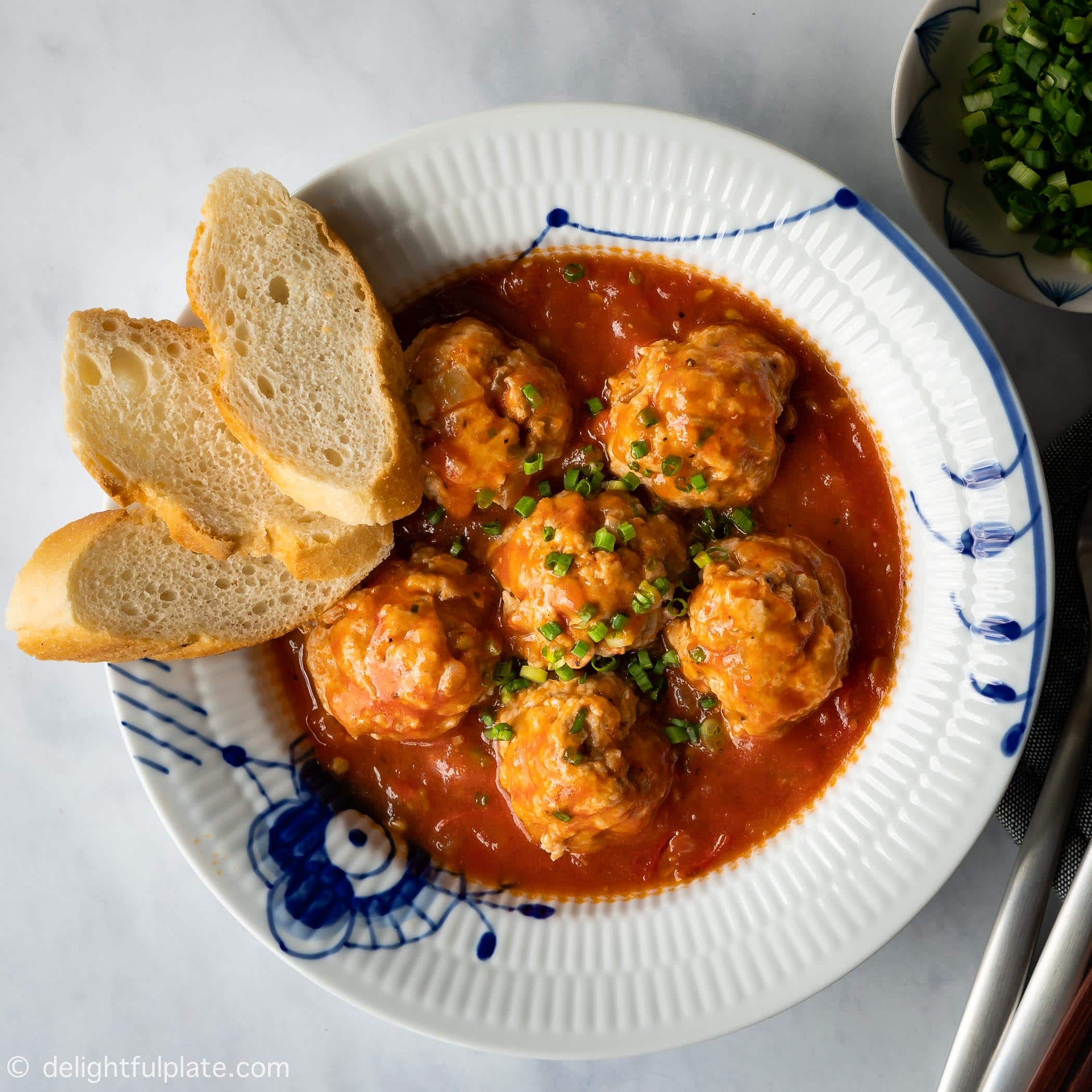 Vietnamese Meatball Banh Mi (Banh Mi Xiu Mai) - Delightful Plate