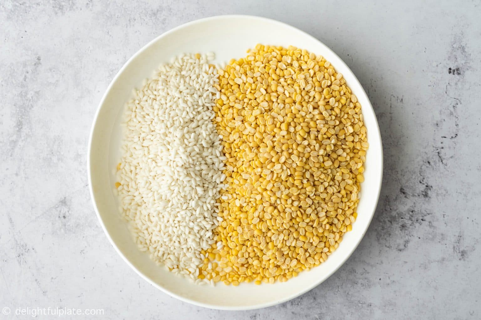 Vietnamese Mung Bean Coated Sticky Rice (Xôi Vò) - Delightful Plate