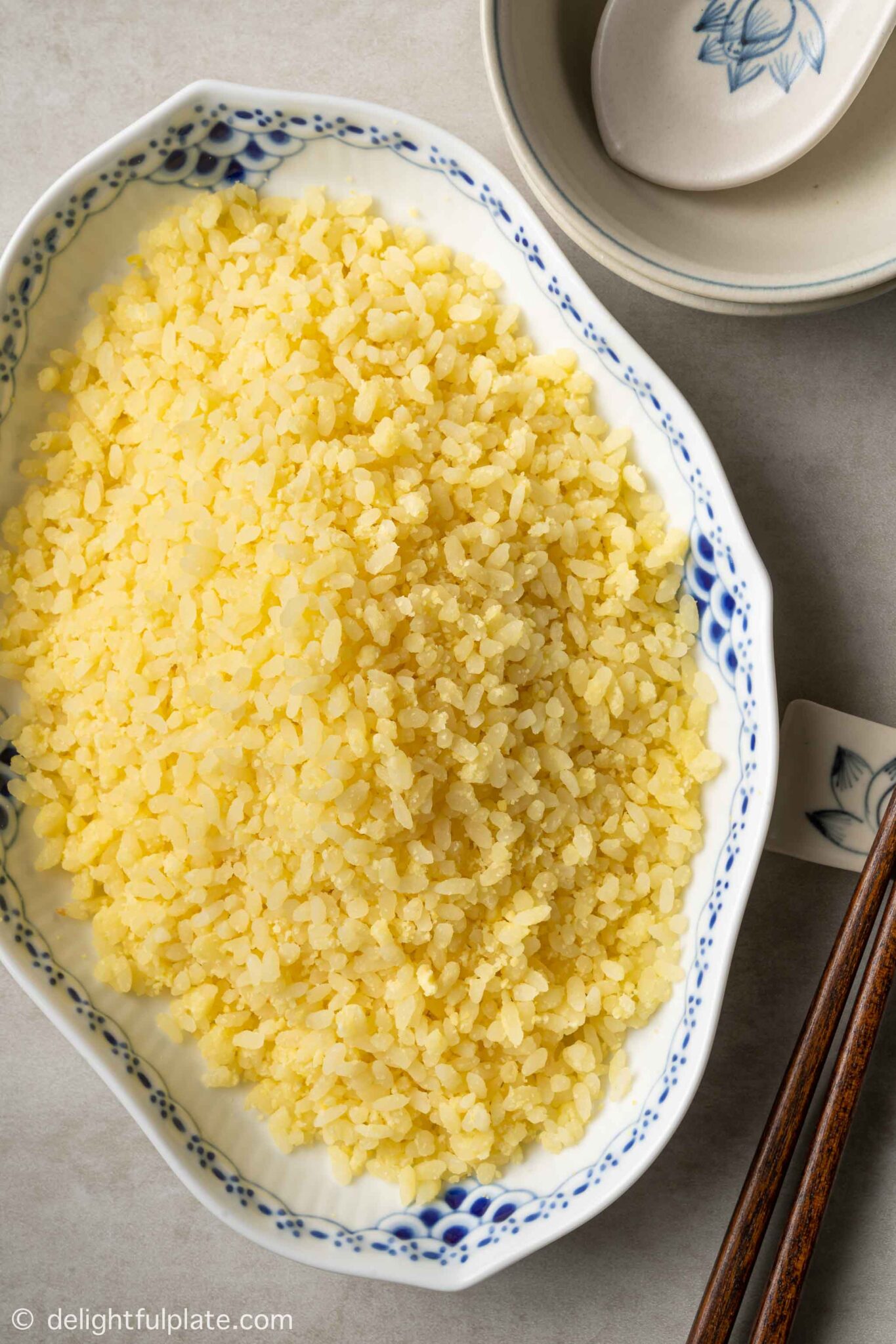 Vietnamese Mung Bean Coated Sticky Rice (Xôi Vò) - Delightful Plate