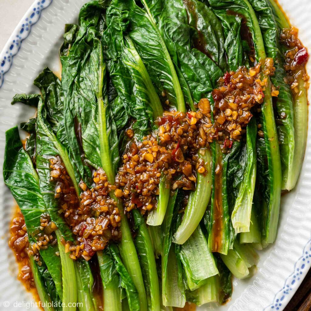 Chinese-style Lettuce with Garlic Sauce - Delightful Plate