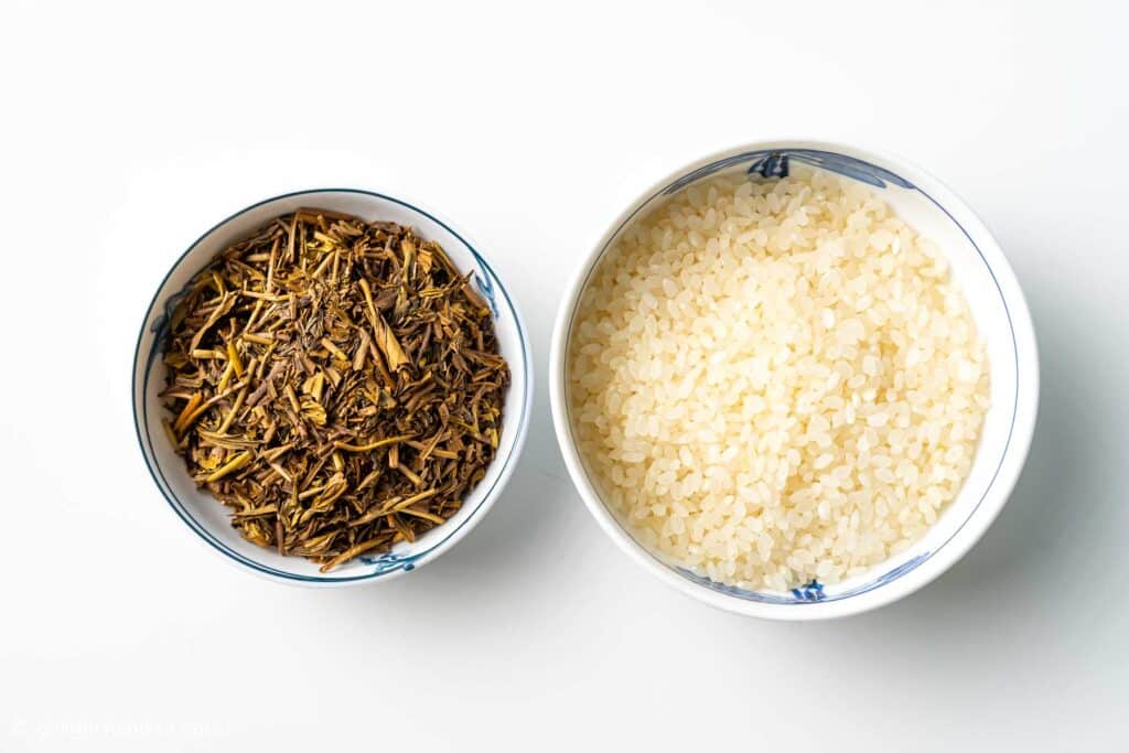 Japanese Roasted Tea Rice Porridge - Delightful Plate