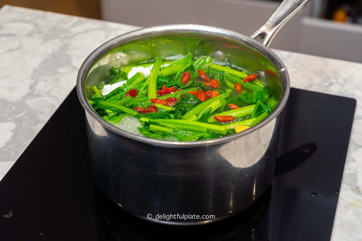Spinach Soup with Salted Duck Eggs - Delightful Plate